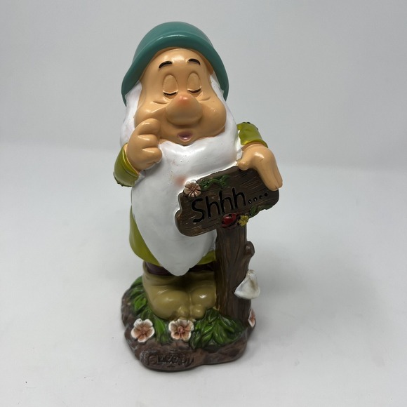 Disney | Art | Disney Snow White Sleepy Garden Statue Figurine 75 Resin ...